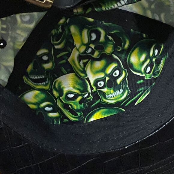 Liquid Blue | Accessories | 29 Liquid Blue Green Skull Pile Aop Black ...